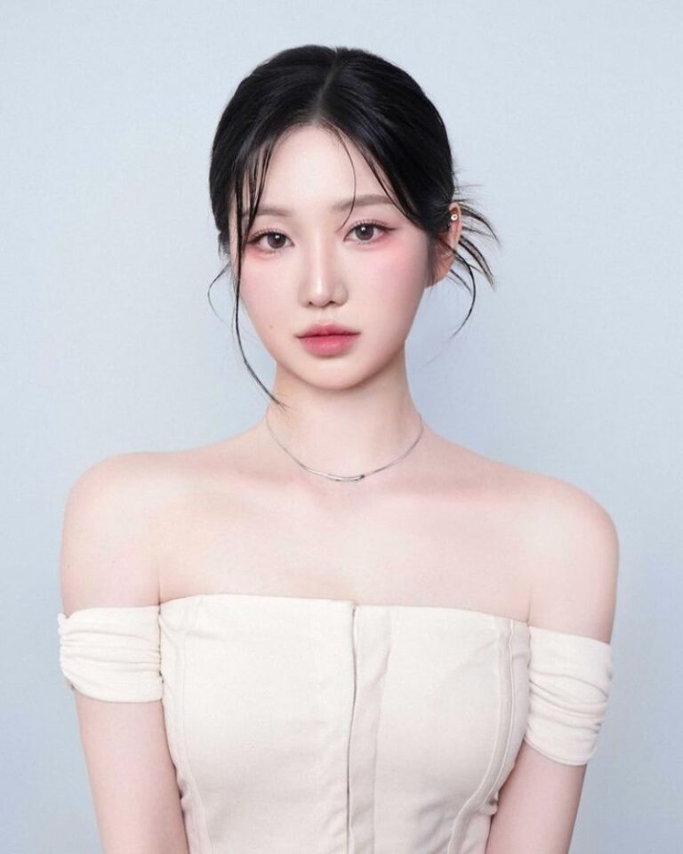 Top ảnh chân dung đẹp nhất 2025