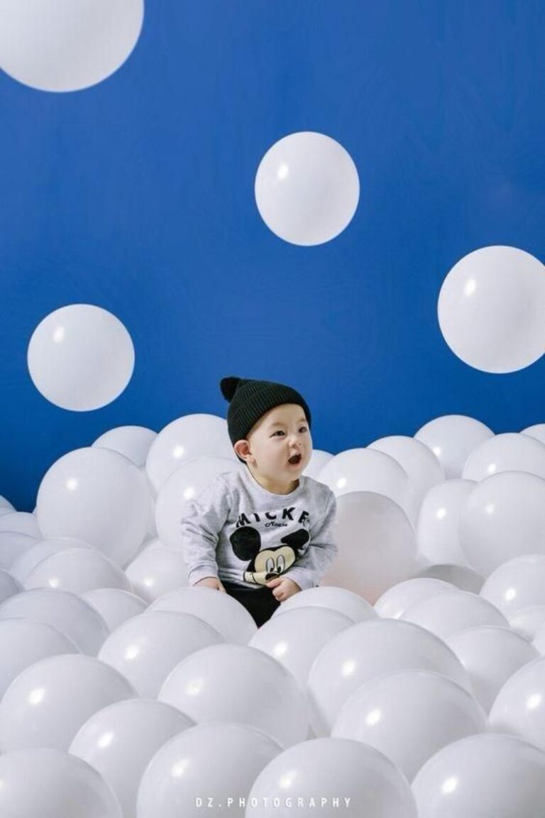 1001+ Hình em bé dễ thương làm hình nền mới nhất 2025