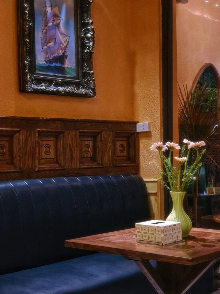 Tổng hợp 45+ địa điểm chụp ảnh đẹp ở Hà Nội