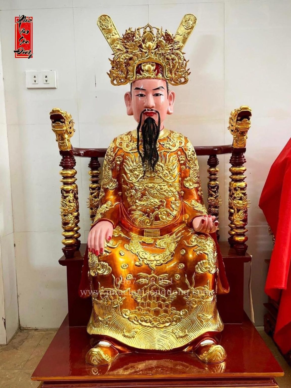 Tượng Đức Thánh Trần