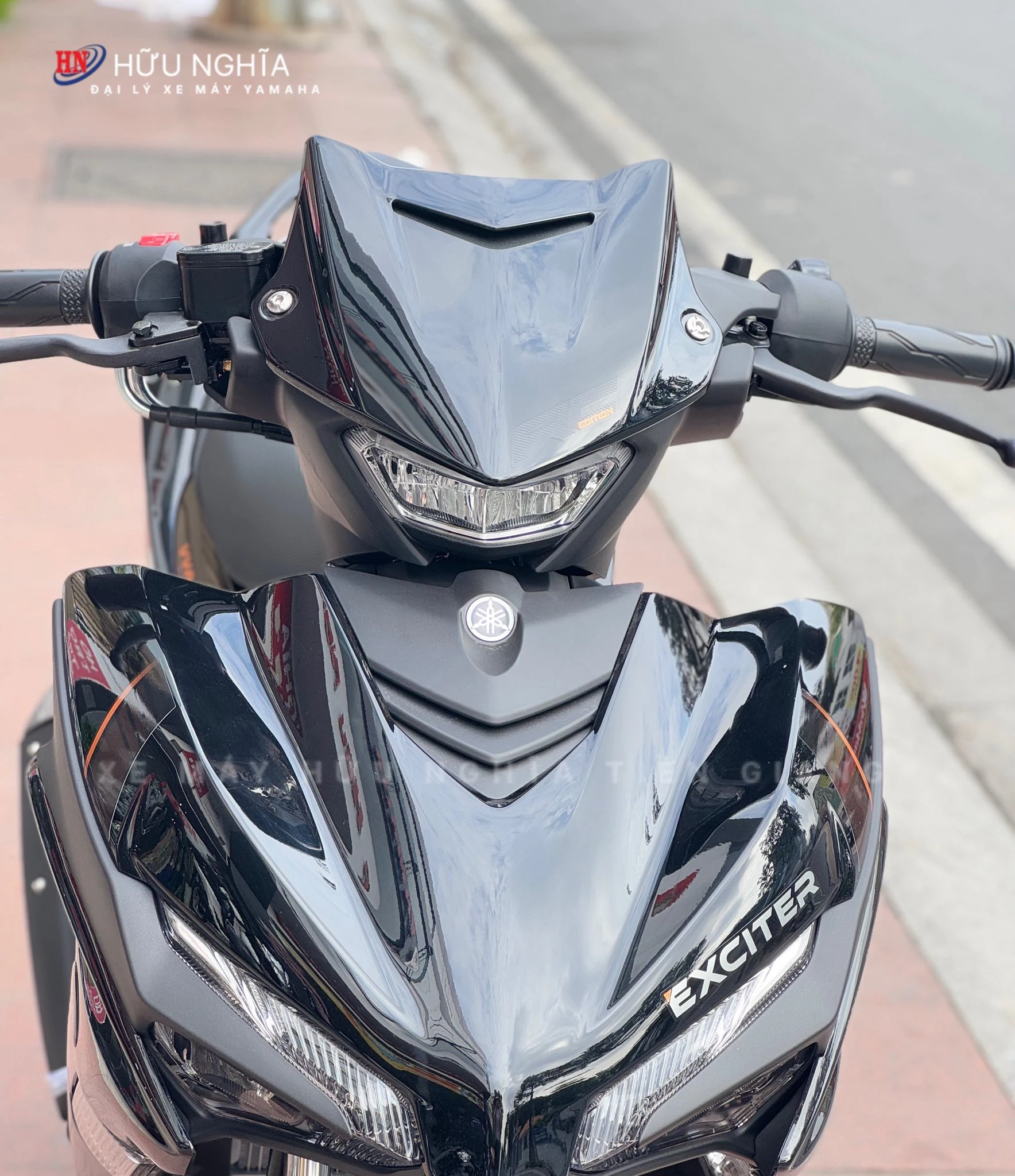 Yamaha Exciter 155 – Đen Nâu: Sức hút của quyền lực trong bóng tối ...